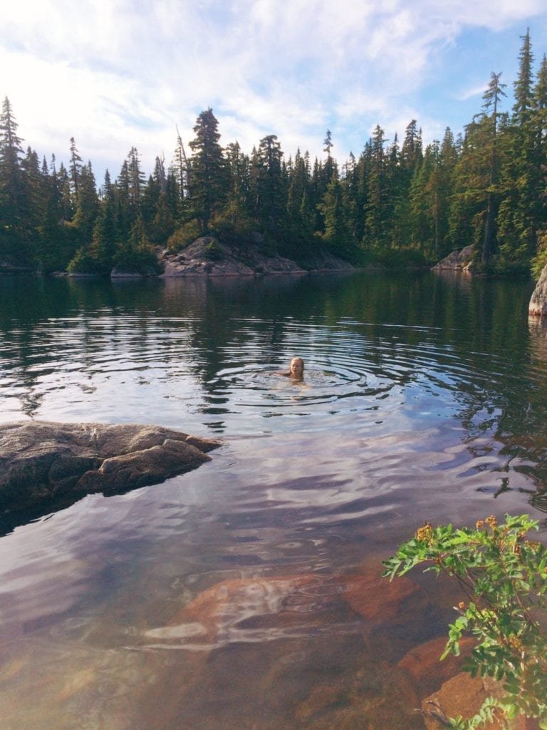 Cabin Lake and Eagle Bluffs Hike in BC, Canada | Jana Meerman