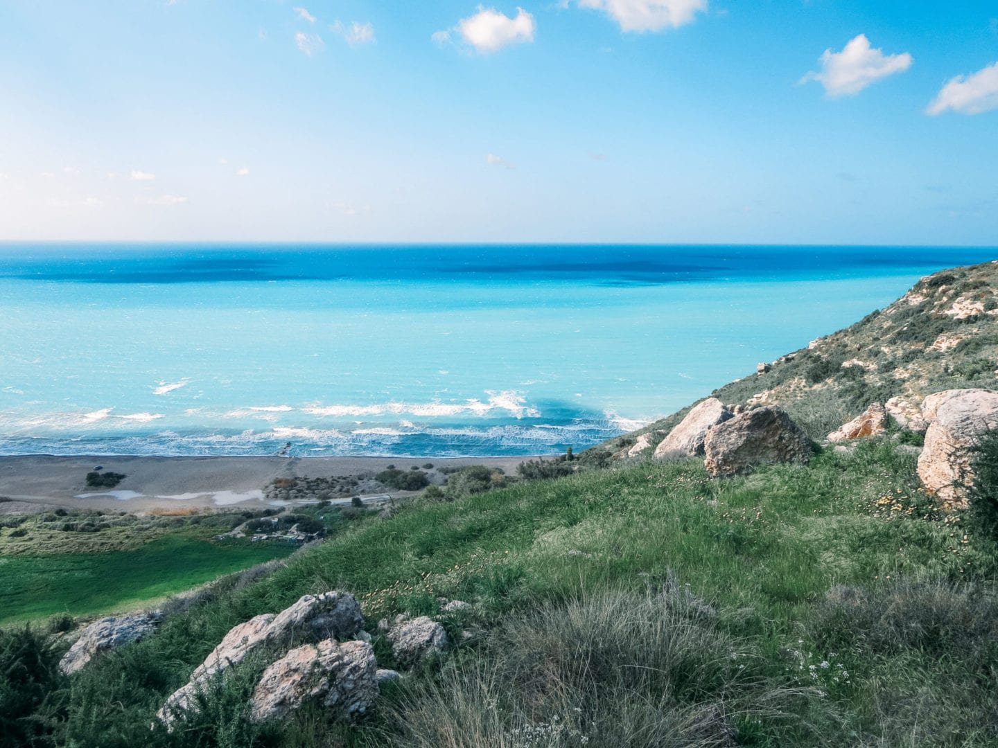 Visiting Kourion Beach in Cyprus | Jana Meerman