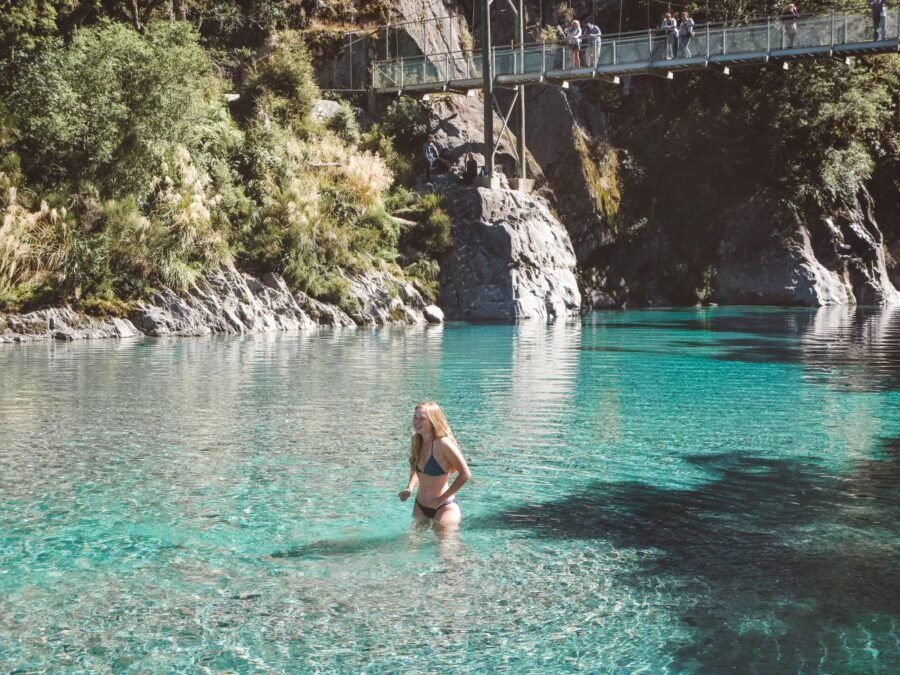 How to Visit the Blue Pools of New Zealand | Jana Meerman