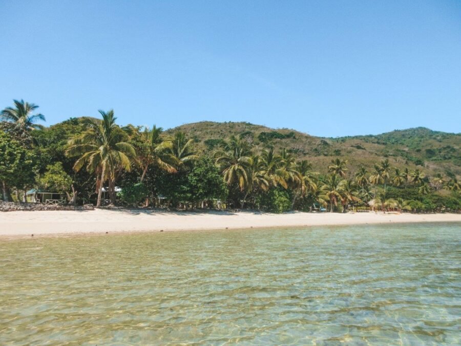 A Guide to Naviti Island in the Yasawa Islands, Fiji | Jana Meerman