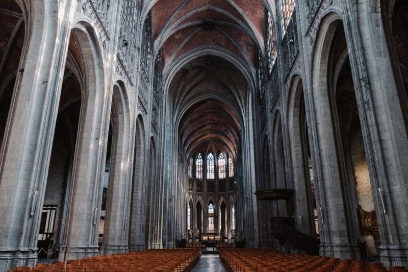 8 Cathedrals to Visit in Belgium | Jana Meerman