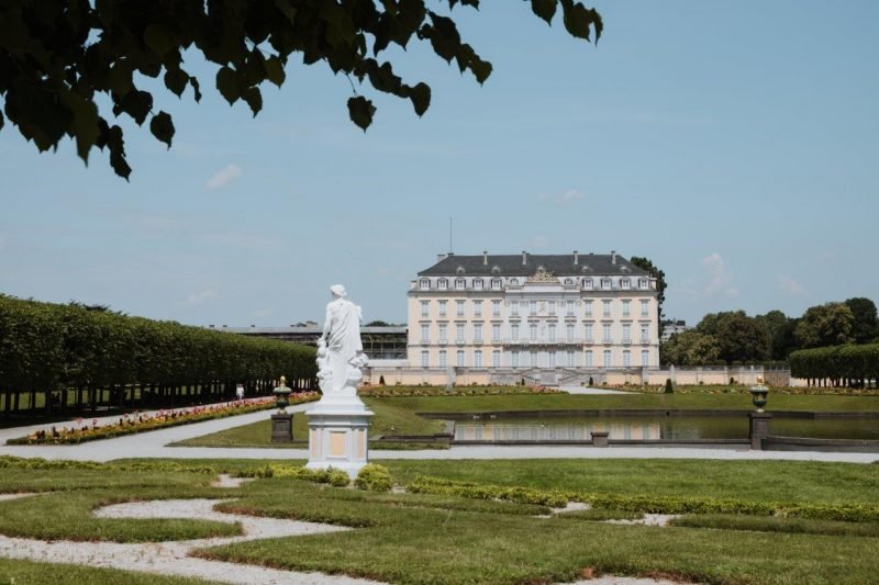 Visiting the Brühl Palaces in Cologne, Germany | Jana Meerman