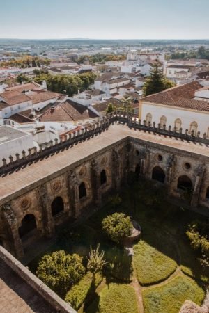 How to Spend a Day in Évora, Portugal | Jana Meerman