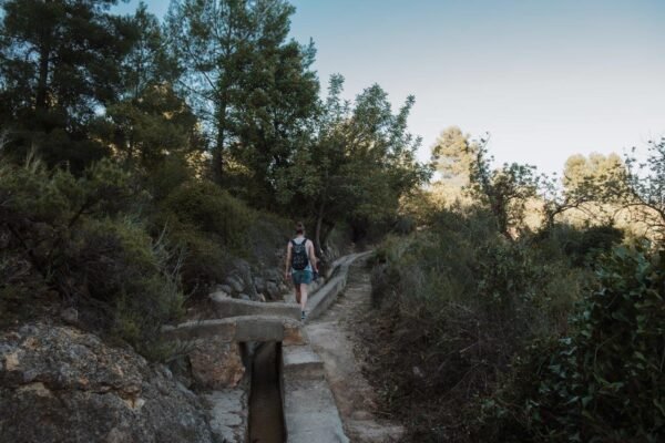 Buñol Waterfalls Hike in Spain | Jana Meerman