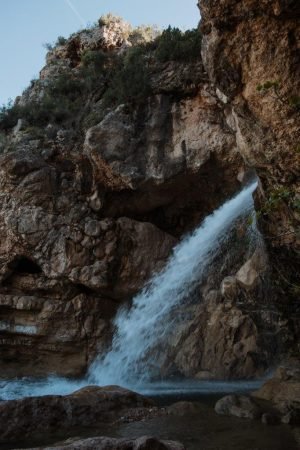 Buñol Waterfalls Hike in Spain | Jana Meerman