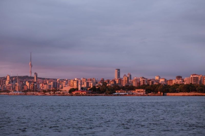 Visiting the Prince's Islands in Istanbul, Türkiye | Jana Meerman