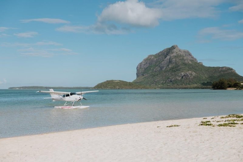 Flying Over Mauritius' Underwater Waterfall | Jana Meerman
