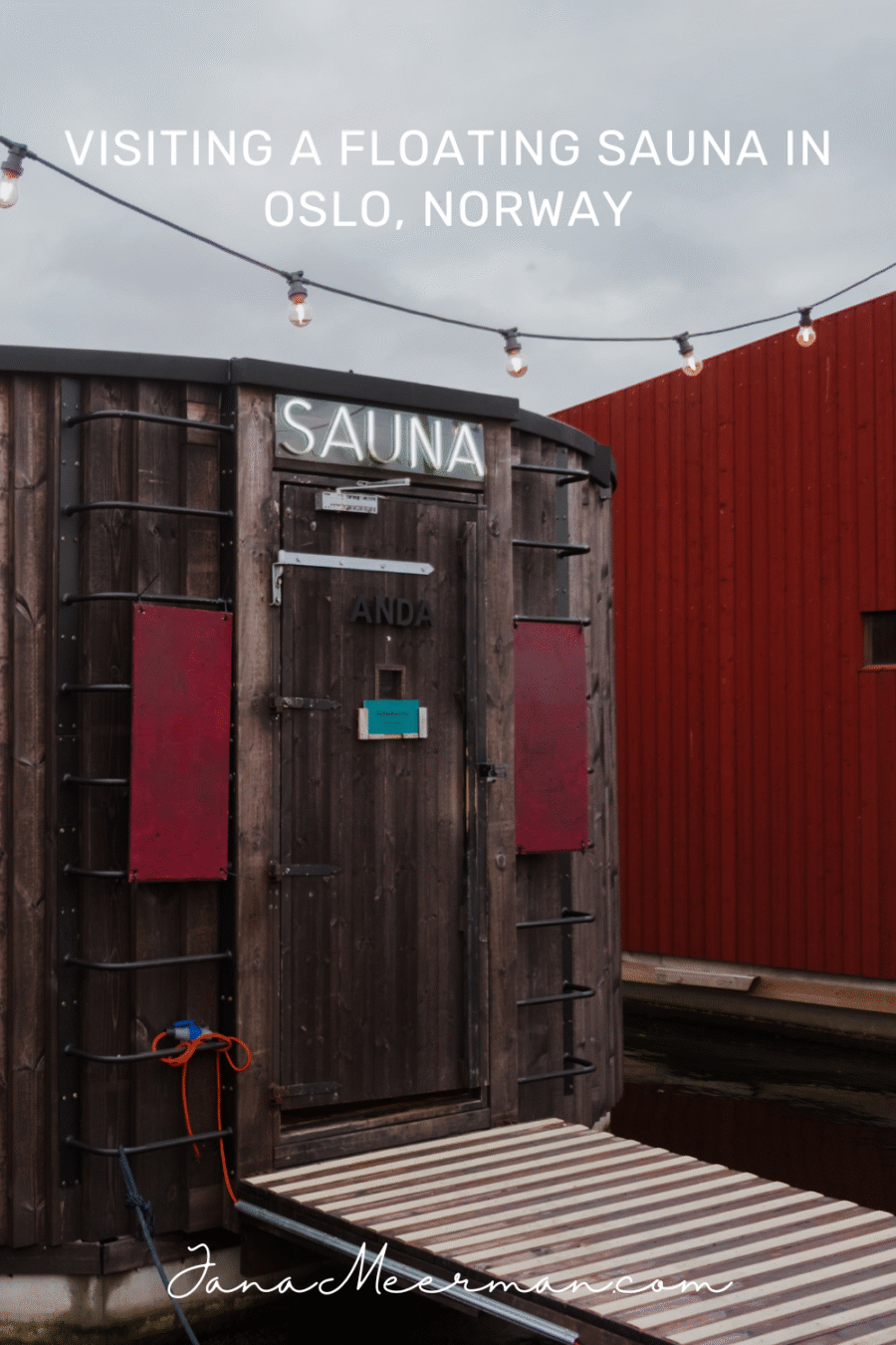 How to Visit the Floating Saunas in Oslo, Norway | Jana Meerman