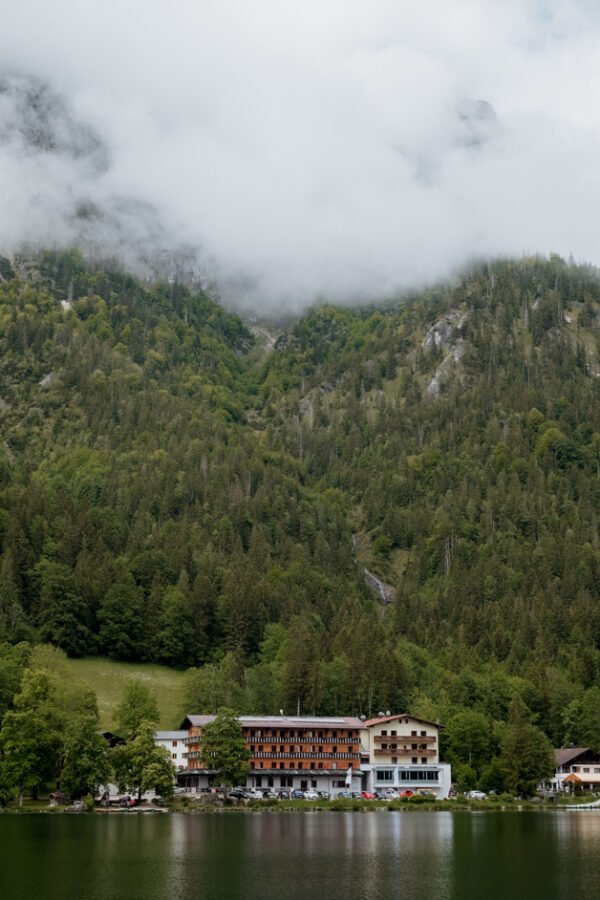 Hintersee Hike in Berchtesgaden National Park, Germany | Jana Meerman