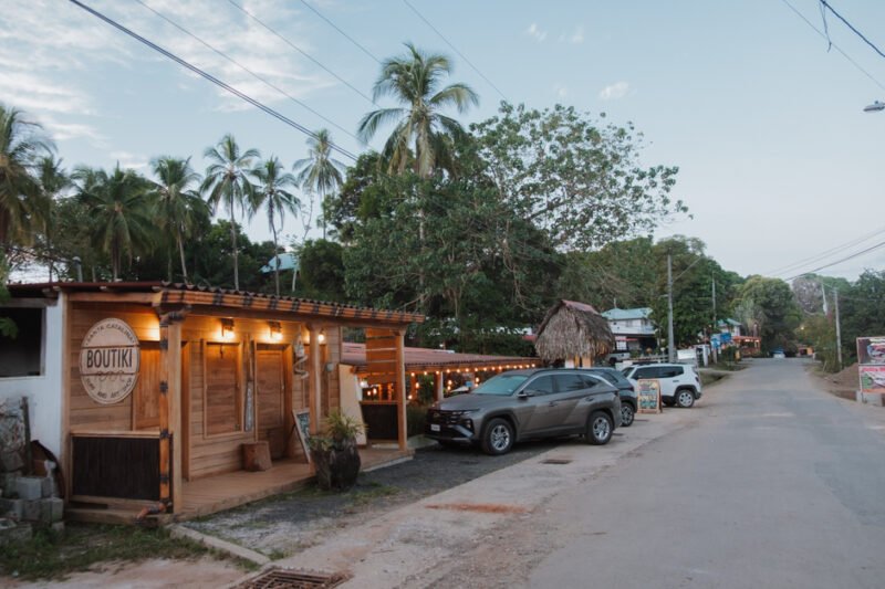 A Complete Guide to Santa Catalina, Panama | Jana Meerman