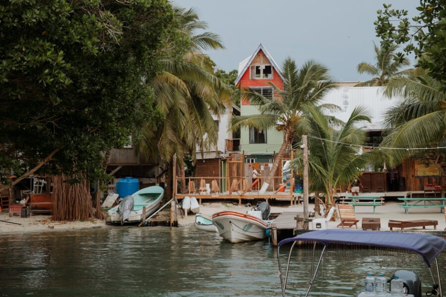 A Complete Guide to Caye Caulker, Belize | Jana Meerman