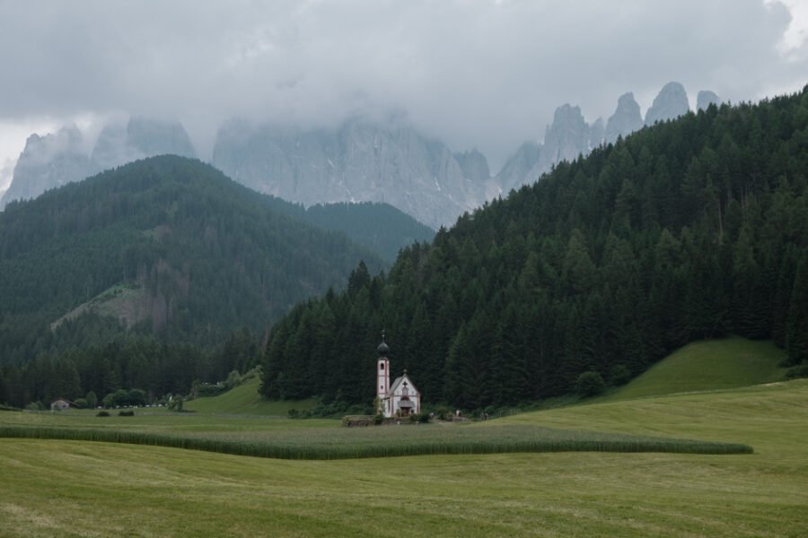 How To Visit Santa Maddalena Church In The Dolomites Italy Jana Meerman how-to-visit-santa-maddalena-church-in-the-dolomites-italy-jana-meerman